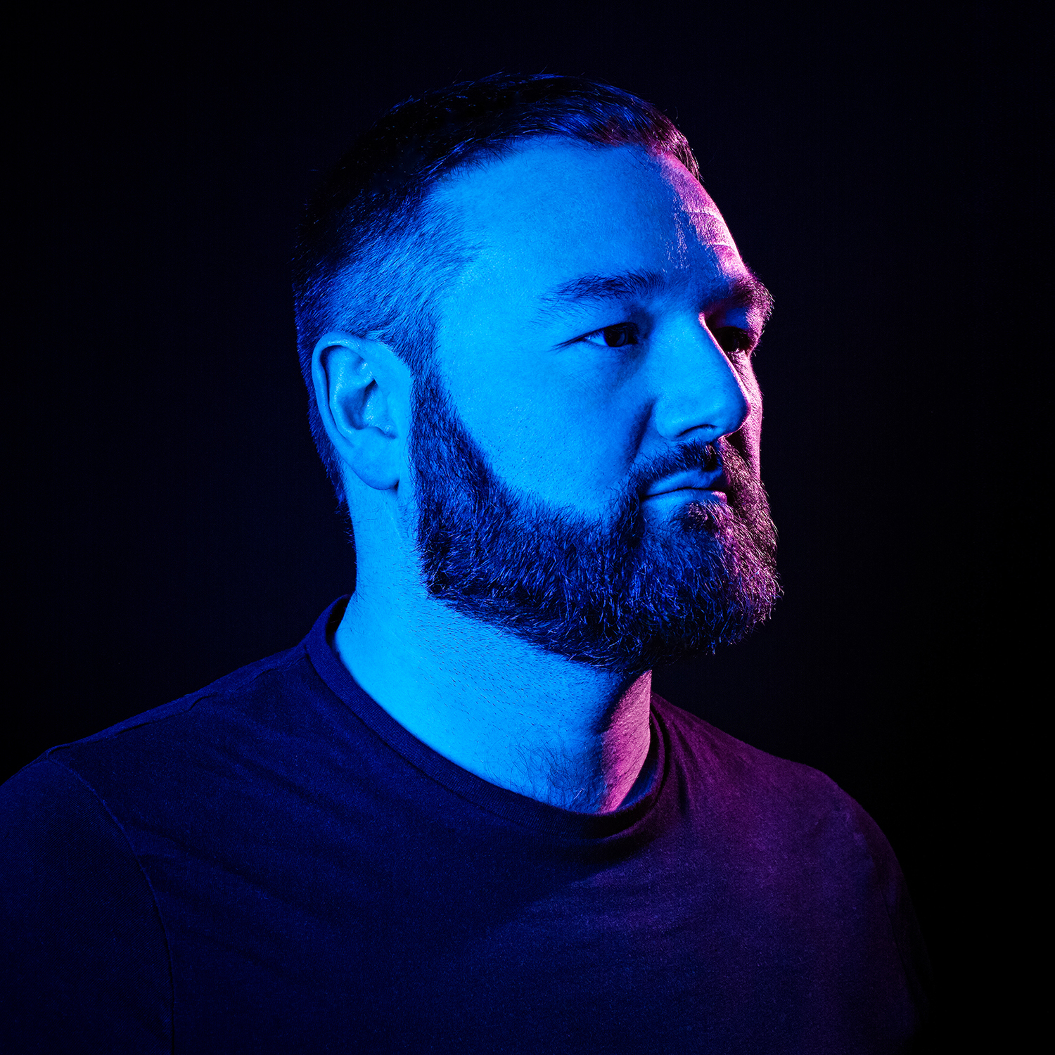 Maddox Jones (UK Pop/Singer-Songwriter) - Radikal Records